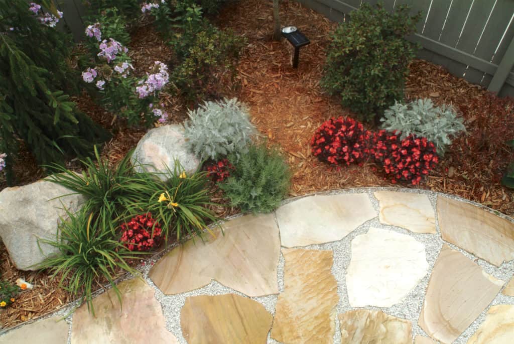 Durarust Self-Weathering Landscape Edging - The J D Russell Company